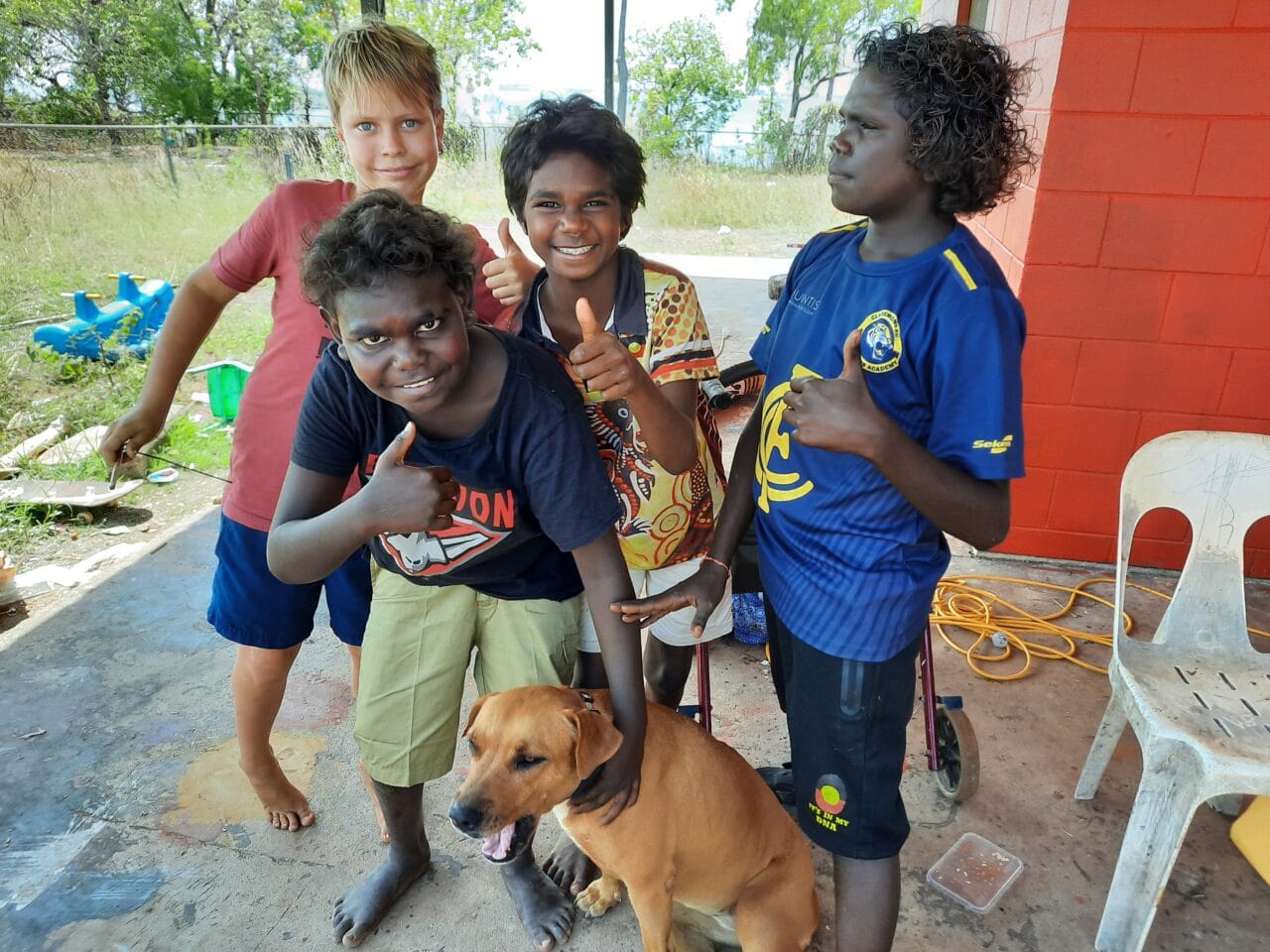 GPS dog-tagging in remote communities teaches students the Scientific ...